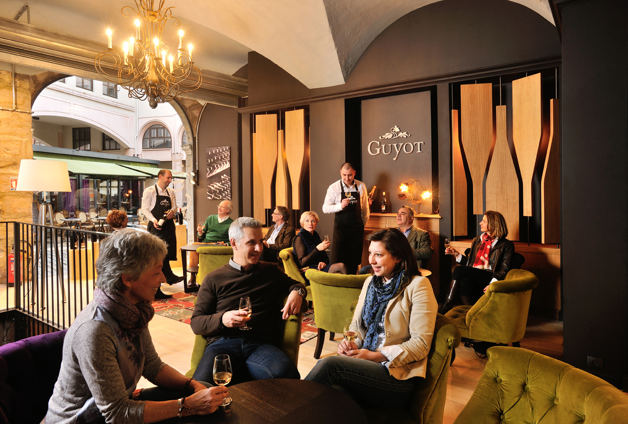Wine Tasting by Guyot - Lyon Tourist Office